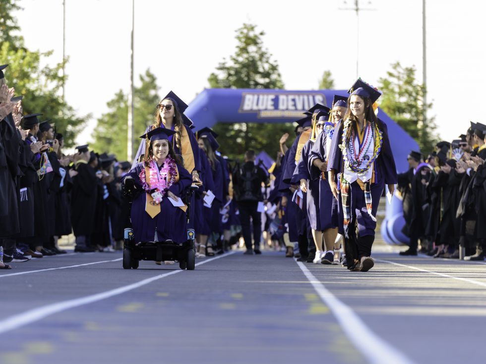 Faculty & Staff - Merced College
